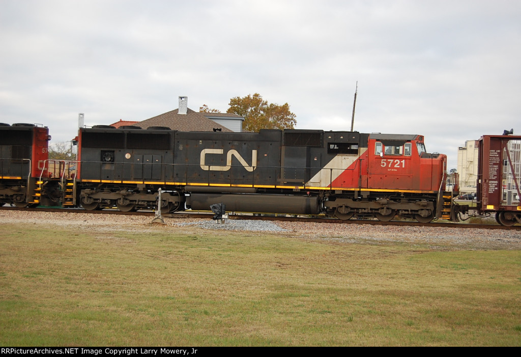 CN 5721